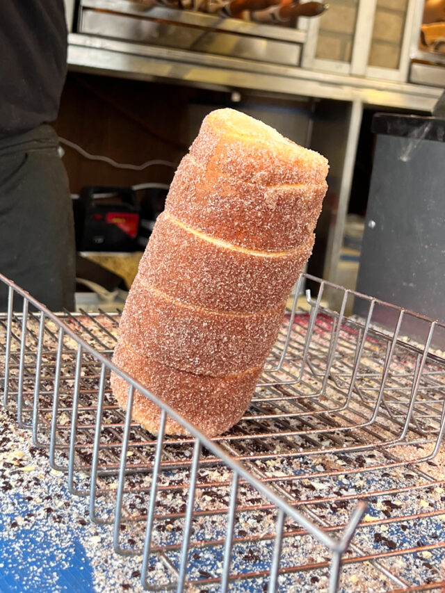 20 Popular German Christmas Market Foods Worth Seeking Out - No Back Home